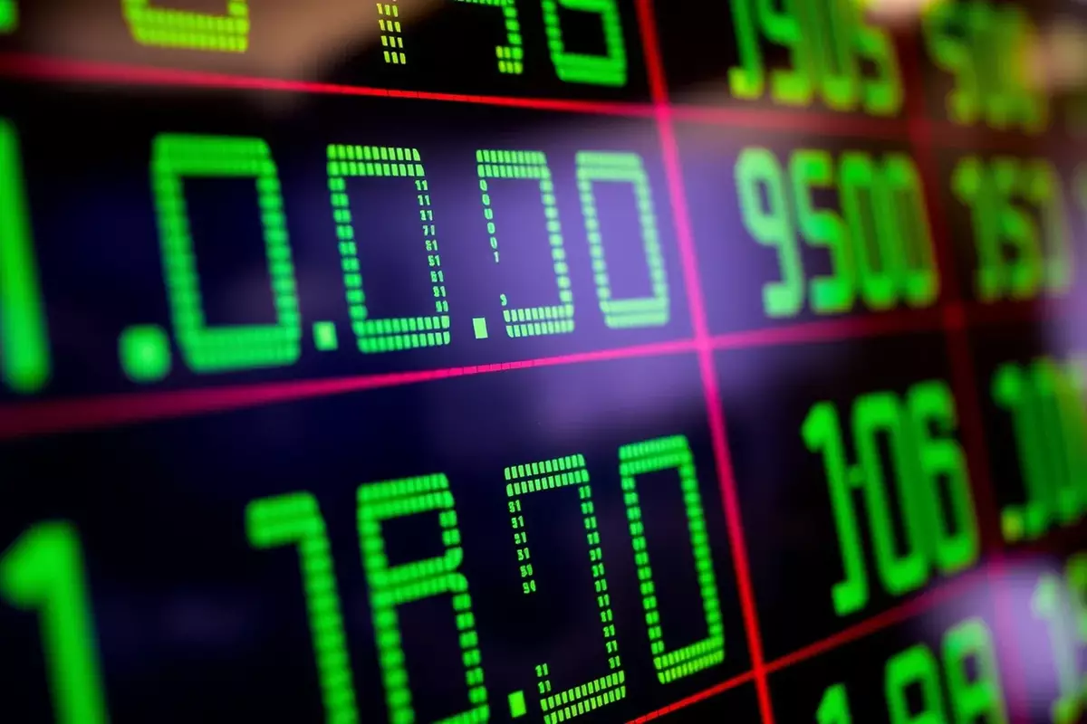 Gold Slumps to $4,500 on Twin Blows: Iran Conflict and Rising Rate-Hike ...