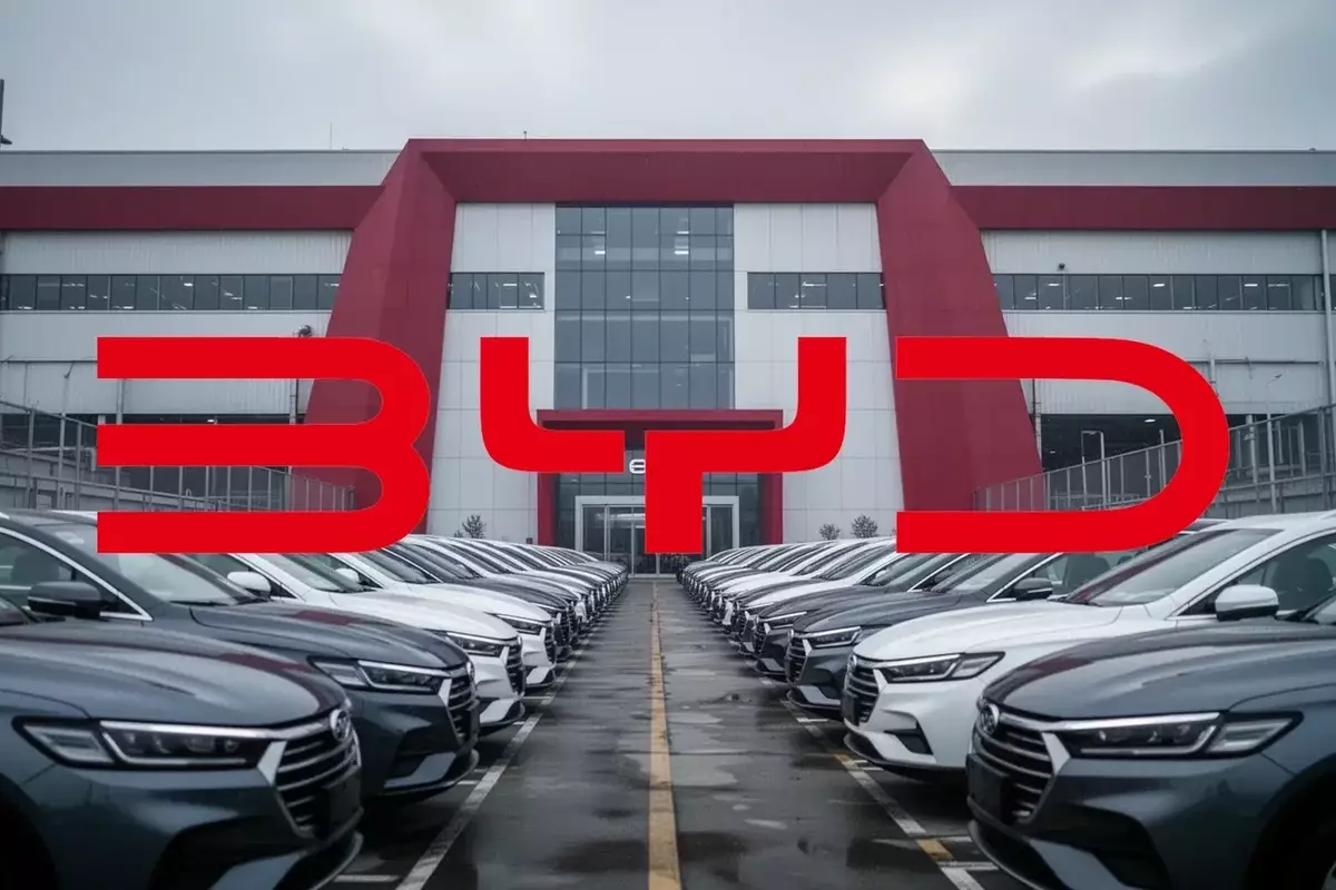 BYD Stock Hovers Near 52-Week Low as Datang SUV Delay and Autonomy ...