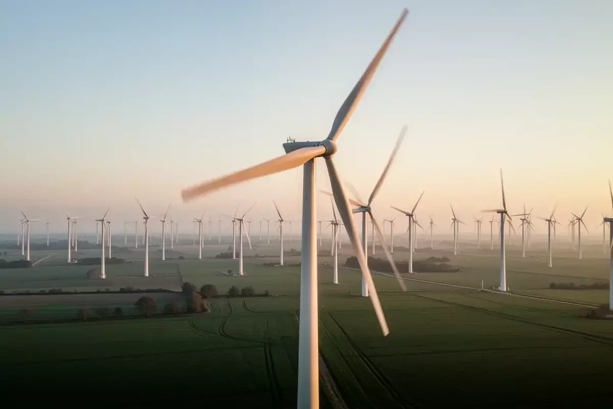Siemens Energy’s Two-Speed Market: Record Orders and a €3B Buyback vs ...