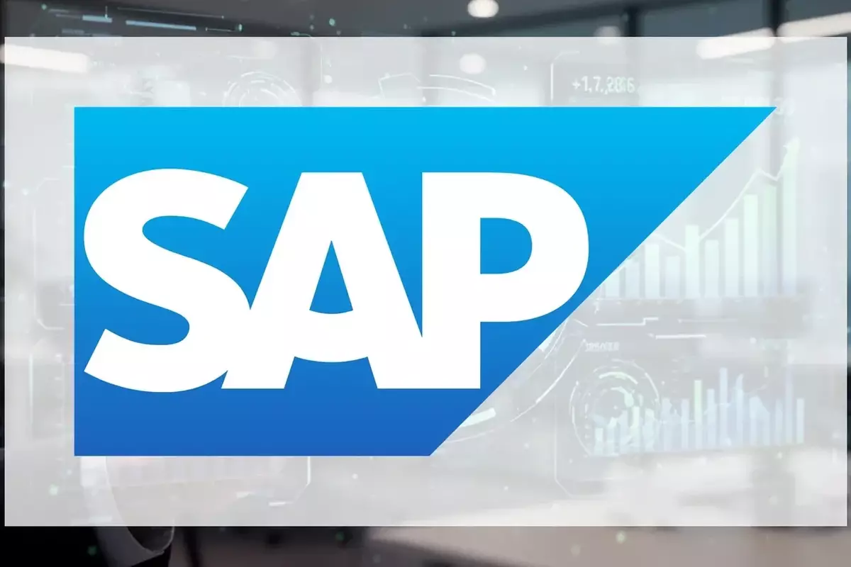 SAP’s Operational Wins Can’t Shake Off a 30% Slide as AI Fears Loom