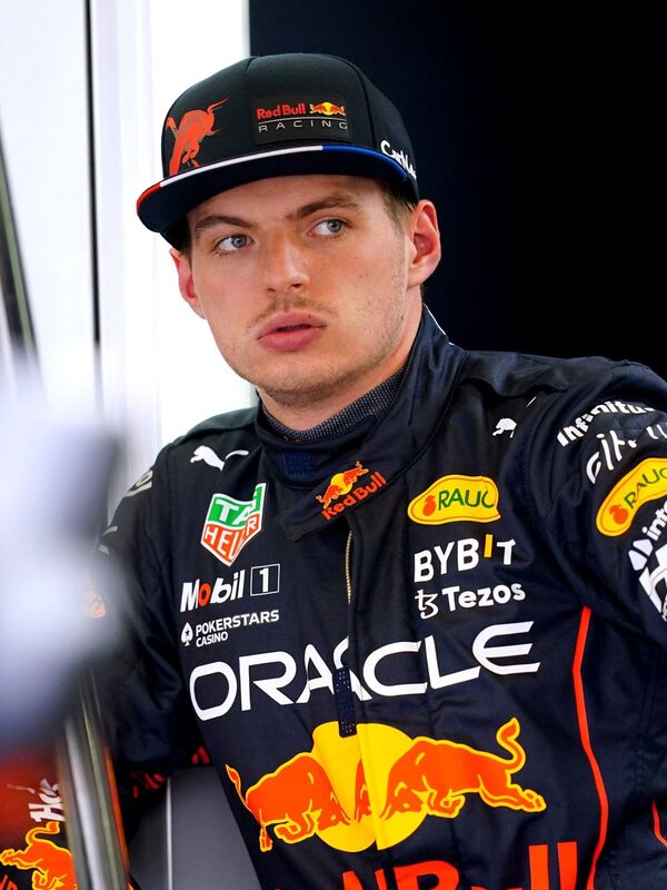 Weltmeister Verstappen fährt in beiden Trainingseinheiten auf Platz eins.