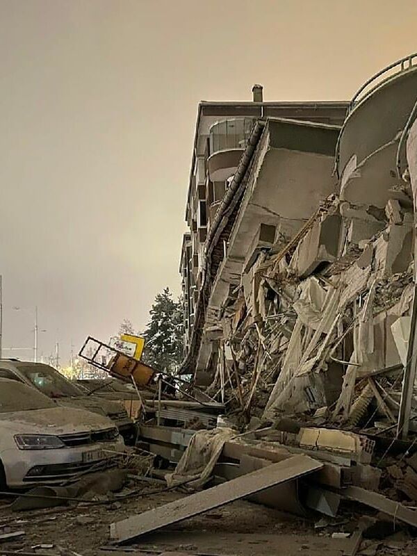 Katastrophe Before And After