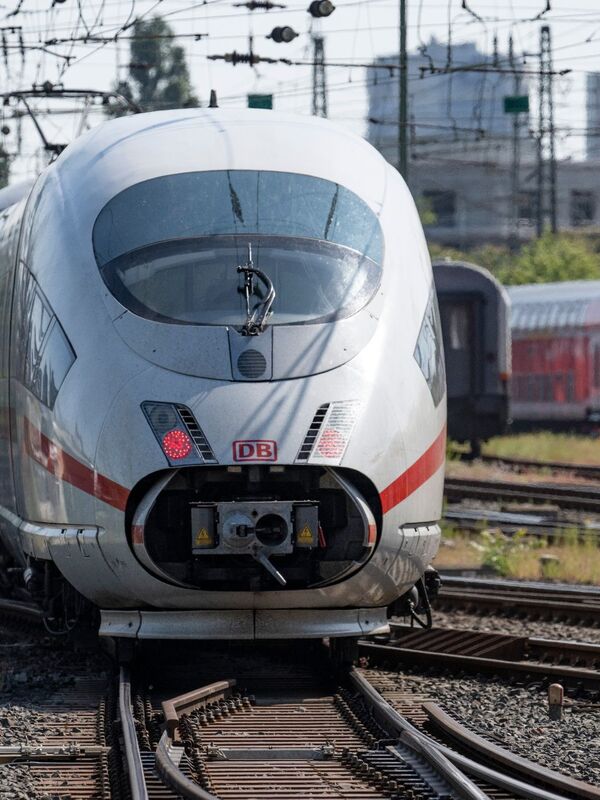 Wer im Mai mit einem ICE oder IC unterwegs war, musste viel Geduld ...