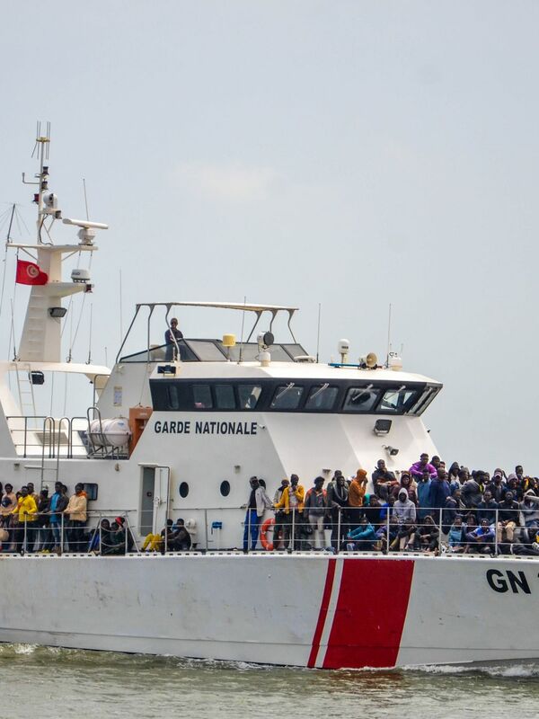 Tunesien gilt als eines der wichtigsten Transitländer für Migranten auf ... Tunesien gilt als eines der wichtigsten Transitländer für Migranten auf ...