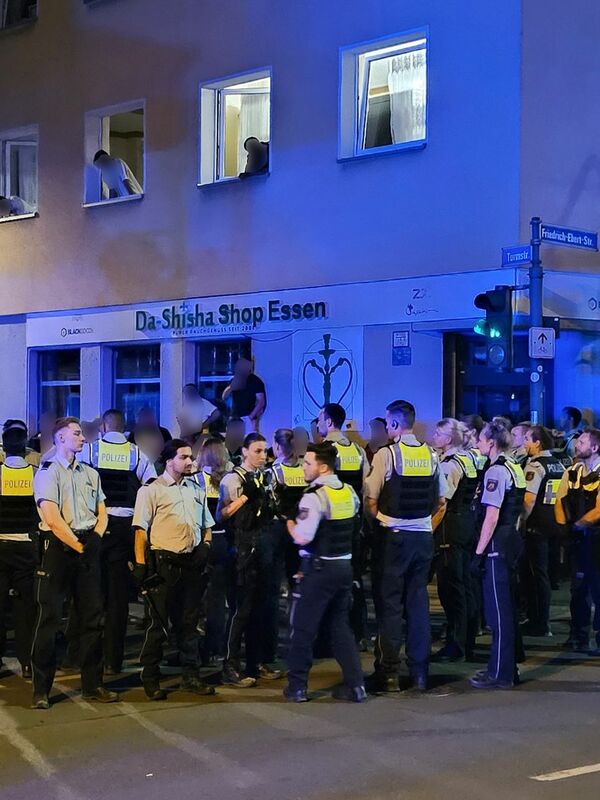 Erst in Castrop-Rauxel, jetzt in Essen. Erst in Castrop-Rauxel, jetzt in Essen.