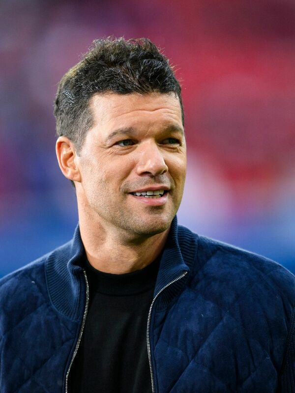 Michael Ballack erlebte Rudi Völler als DFB-Teamchef und versteht ...