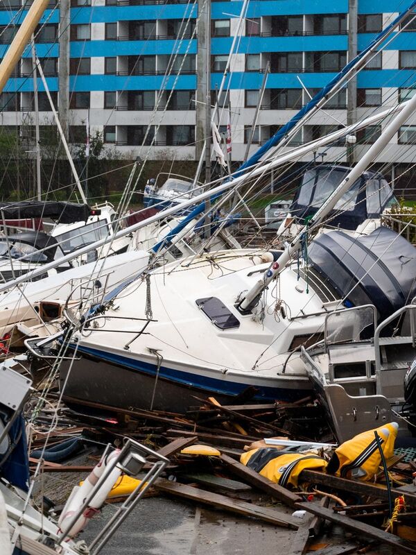Die Ostsee-Sturmflut mit einem Jahrhundert-Hochwasser in Flensburg hat ...