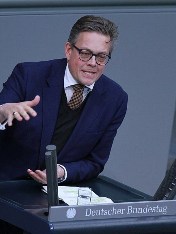 Grünen-Fraktionsvize Konstantin von Notz hat zum Prozessauftakt gegen ...