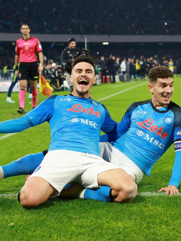 DFB-Pokalsieger RB Leipzig holt Mittelfeldspieler Eljif Elmas vom SSC ...