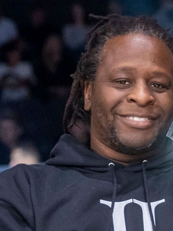 Nicht geplant, aber sehr glücklich: Moderator Mola Adebisi und seine ...