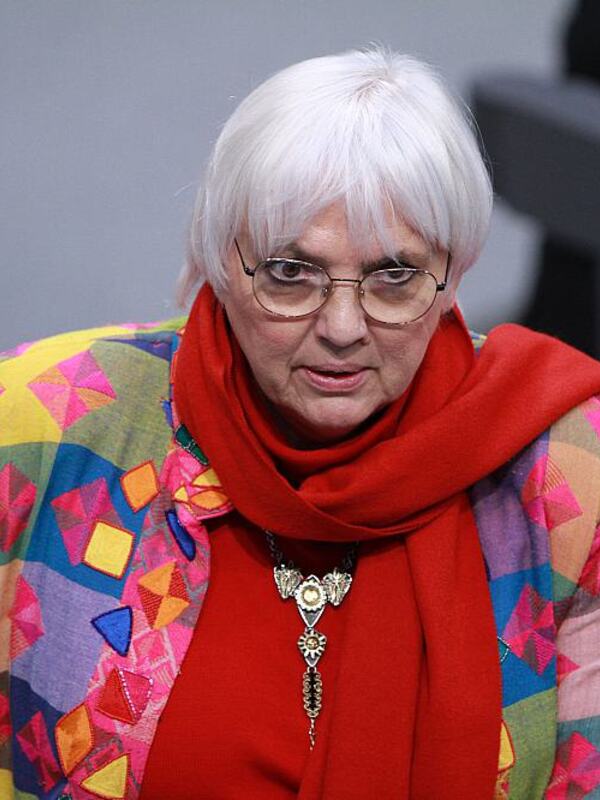 Kulturstaatsministerin Claudia Roth (Grüne) begrüßt die Entscheidung ...