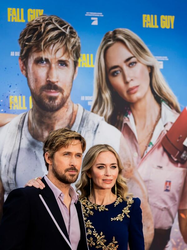 Er brennt, stürzt und fliegt durch die Luft: Gosling ist in «The Fall ...