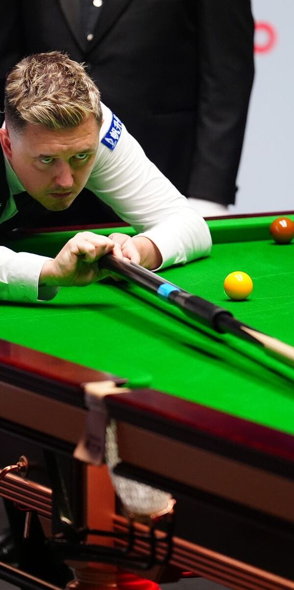 Der englische Snooker-Profi Kyren Wilson nimmt Kurs auf den WM-Titel.