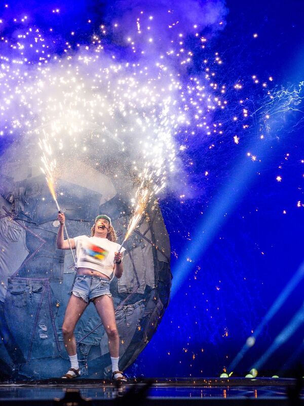 Das war der Einstand für Deutschlands neuen ESC-Kommentator: Viel Feuer ...