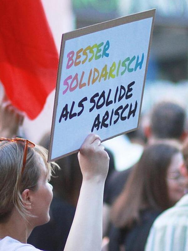 Die Jusos machen Druck beim AfD-Verbotsverfahren.