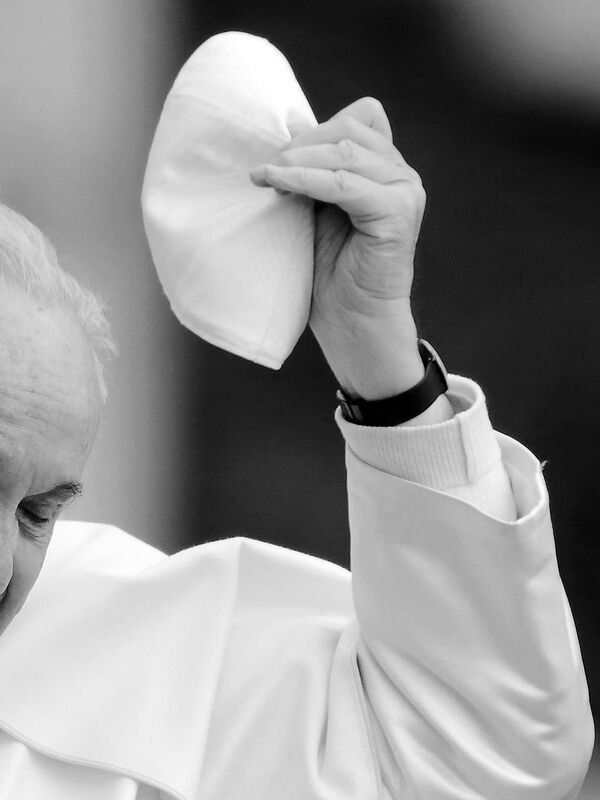 Papst Franziskus ist im Alter von 88 Jahren gestorben, Millionen ...