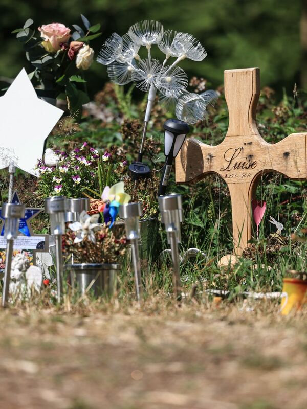 Zwei etwa gleichaltrige Mädchen haben gestanden, die zwölfjährige Luise ...
