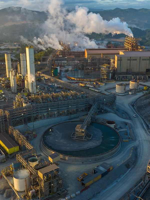 Barrick Gold Corp. Shines as Gold Price Surge Lifts Shares—What’s ...