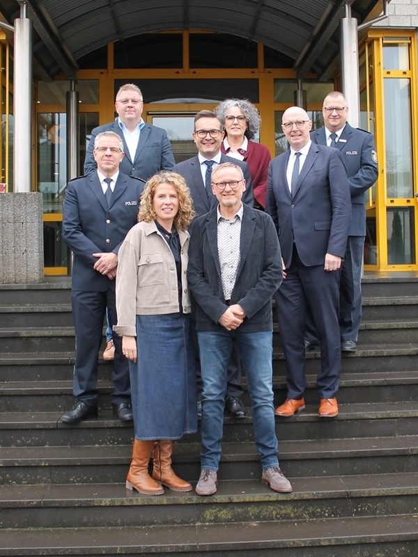 Kreis Kleve - Erster Polizeihauptkommissar Thomas Jäger im Ruhestand ...