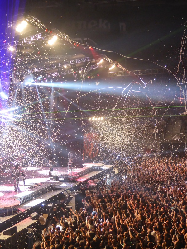 Adidas Adilette: Why This Iconic Slide Still Owns Summer (and Your ...