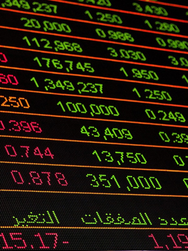 Deutsche Bank AG: Zwischen Kostendruck, Zinswende und Neubewertung ...