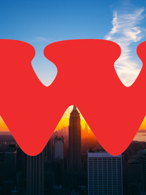 Weis Markets Stock Presents a Complex Investment Picture