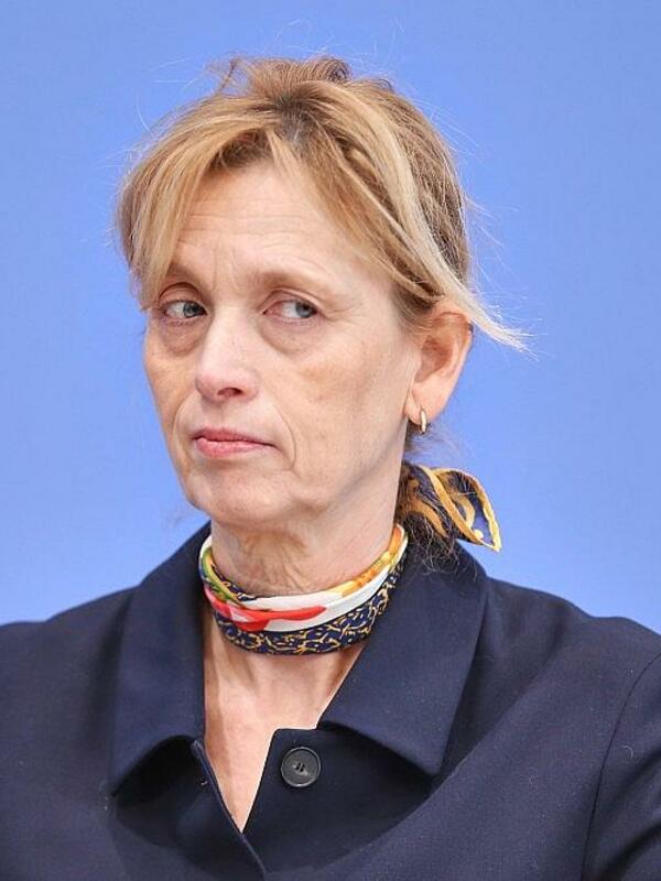 Die Überprüfung von Trägern, die über das Bundesprogramm Demokratie ...